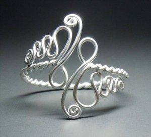 27 Free Wire Wrap Jewelry Tutorials