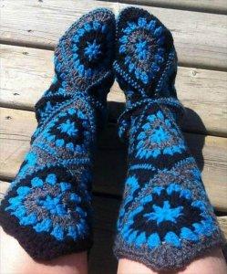 28 Classic Crochet Granny Square Projects