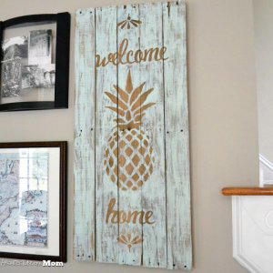 35 Best DIY Wood Pallet Art Ideas - DIY to Make