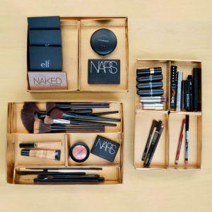 15 DIY Makeup Boxes and Holders - DIY to Make